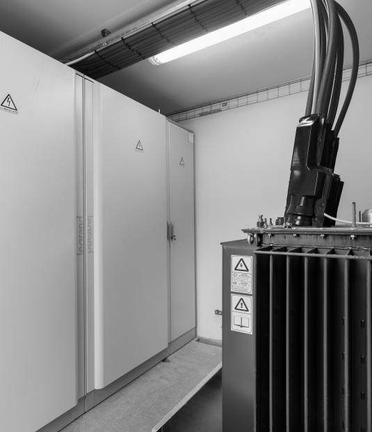 Plaatsing nieuwe hoogspannings-cabines | Extra Volt